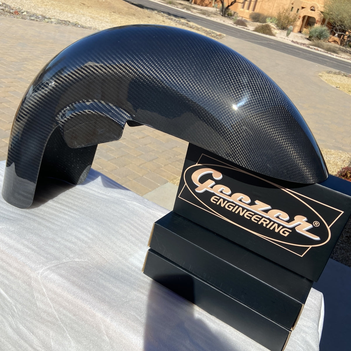 NEW!!! Carbon Fiber front fenders for Harley touring models!
